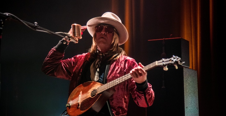 Concert David Eugene Edwards in Lebuinuskerk, Deventer op 28 april 2011