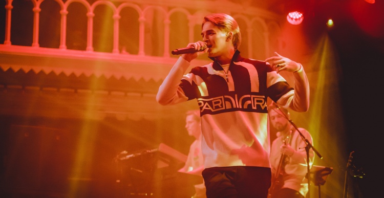 Antoon artiest informatie op Festivalinfo