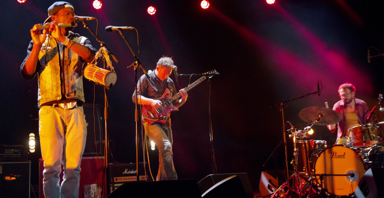 Concert Avalanche Kaito & Silke X James in Magasin 4, Brussel op 26 ...