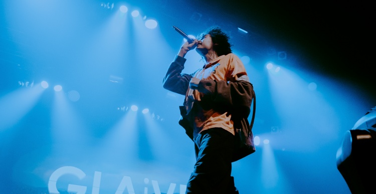 Glaive artiest informatie op Podiuminfo