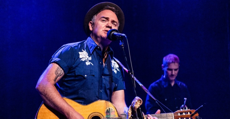 Dean Owens artiest informatie op Festivalinfo