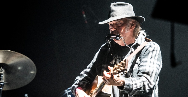 Concert Neil Young - Brussels Palace Open Air in Paleizenplein, Brussel ...