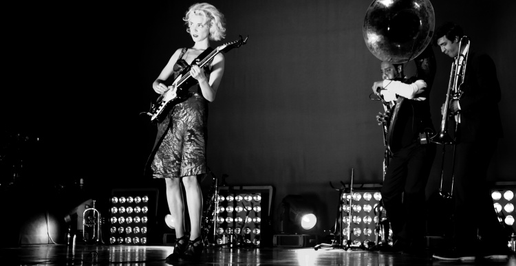 St. Vincent artiest informatie op Podiuminfo