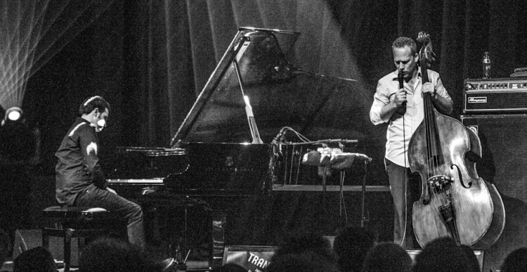 Concert Avishai Cohen Trio in Bozar - Paleis voor Schone Kunsten ...