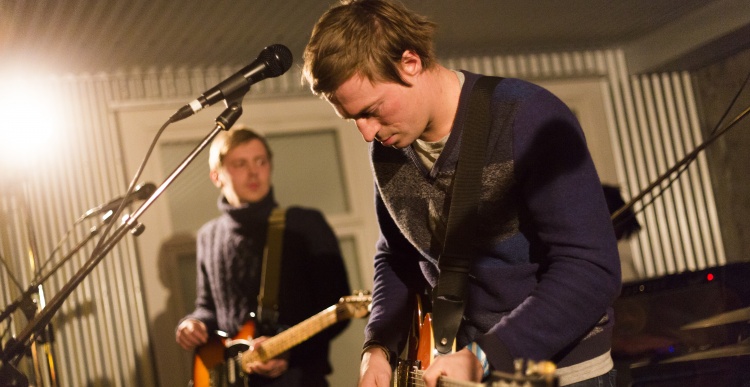 Concert Girls In Hawaii in Botanique, Brussel op 30 april 2021
