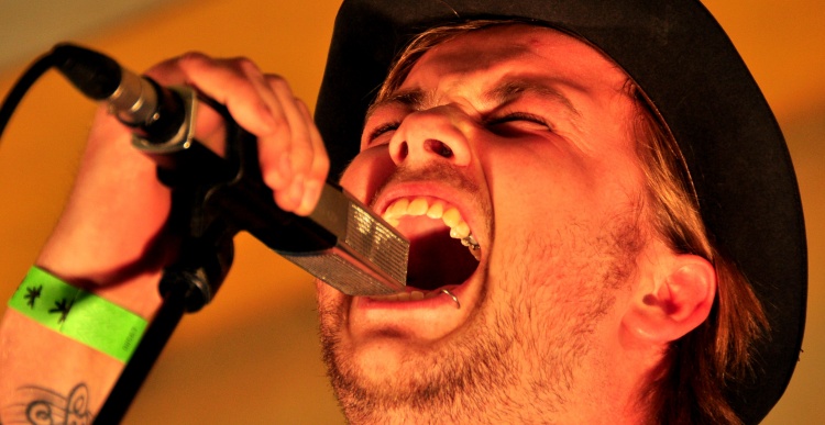 Concert Gloria Lewis / Stone Golem / Sunrider / The Pikeys in ...