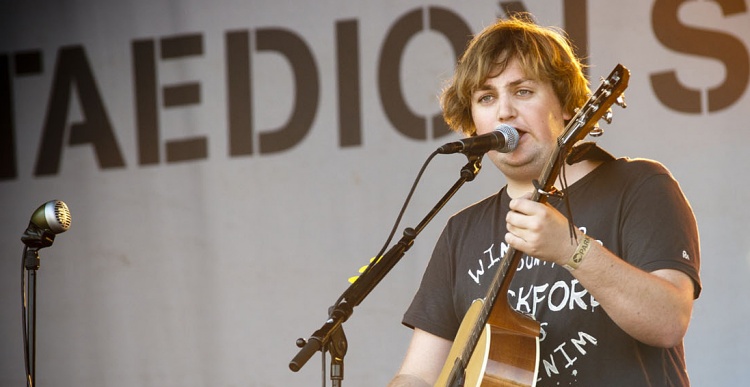 Concert Tim Knol - Solo Acoustic # 1 in dB's (CAB Rondom), Utrecht op ...