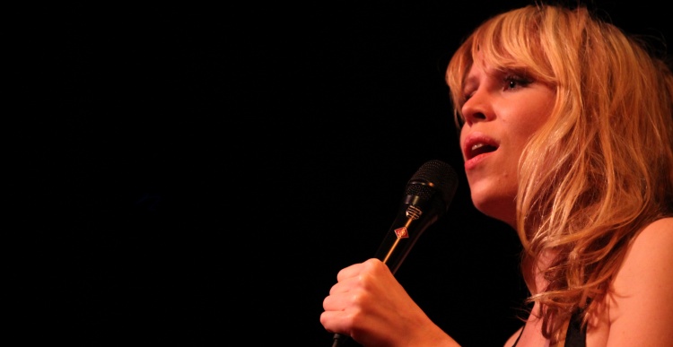 Concert Janne Schra in Burgerweeshuis, Deventer op 29 oktober 2026