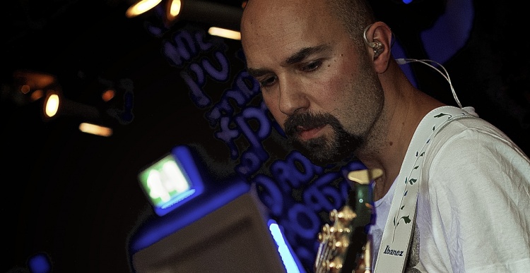 Concert 32 Ohm / Model Depose / Portrait / Roza Parks / Sugarcane in De ...