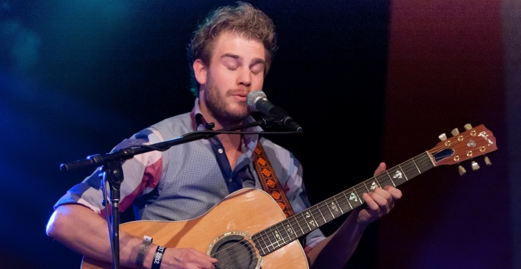 Concert The Music from James bond - Dorona Alberti / Tim Akkerman in ...