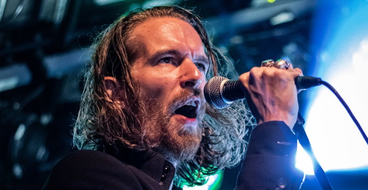 Concert Joy Division Undercover in DRU Industriepark, Ulft op 5 april 2025