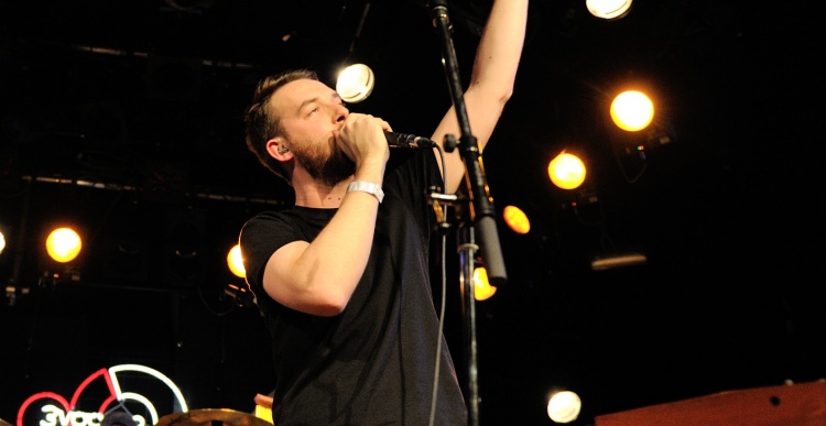 Concert HONNE - 10 Year Anniversary Tour in TivoliVredenburg, Utrecht ...