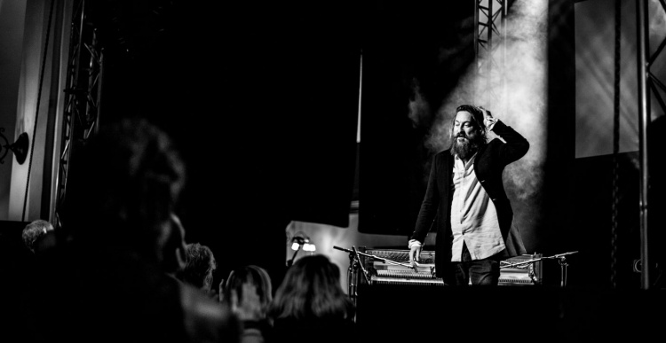 Joep Beving artiest informatie op Festivalinfo