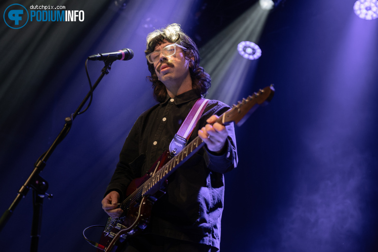 Foto Lol Tolhurst in Patronaat op 1 mei 2025 op Podiuminfo. Foto 19 van 19.