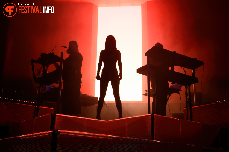 Foto Inna in AFAS Live op 5 mei 2025 op Podiuminfo. Foto 6 van 12.