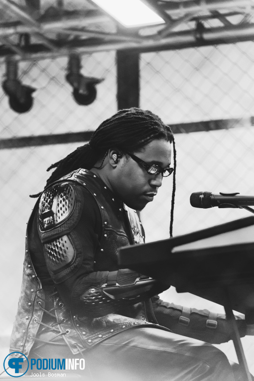 Foto Don Toliver in AFAS Live op 26 mei 2025 op Podiuminfo. Foto 11 van 12.