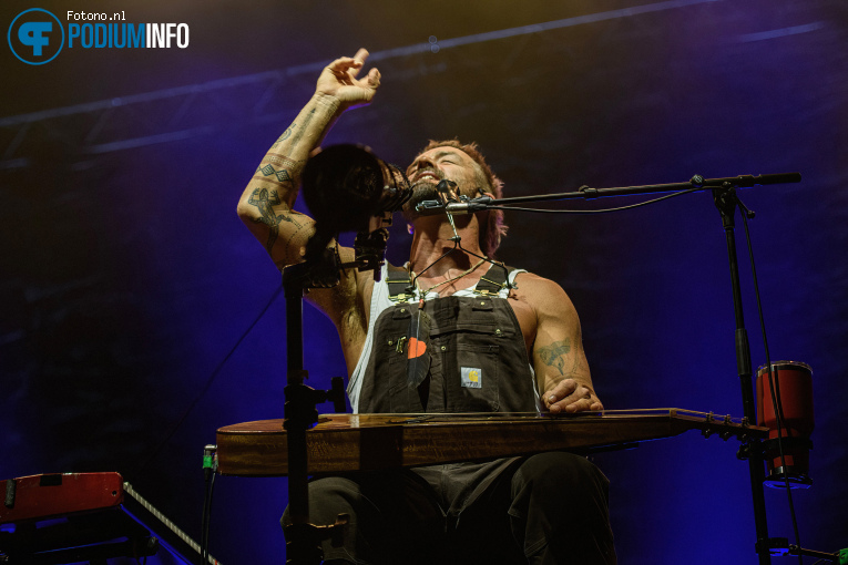 Foto Xavier Rudd in AFAS Live op 30 oktober 2025 op Podiuminfo. Foto 6 ...