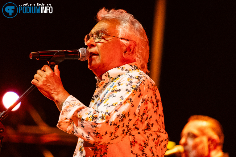 Foto Gipsy Kings in AFAS Live op 23 mei 2026 op Podiuminfo. Foto 16 van 18.