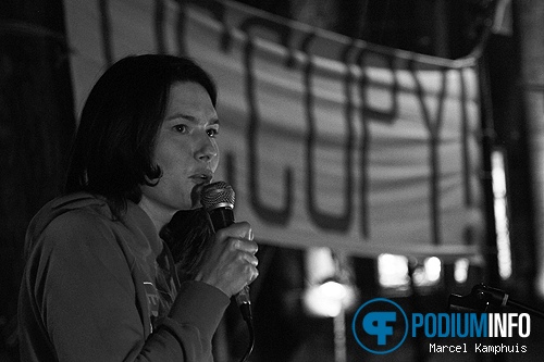 DJ Isis - 4/11 - Beursplein foto op Podiuminfo. Foto 2 van 6.