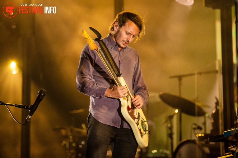 London Grammar op Rock Werchter 2018 - Vrijdag foto op Festivalinfo