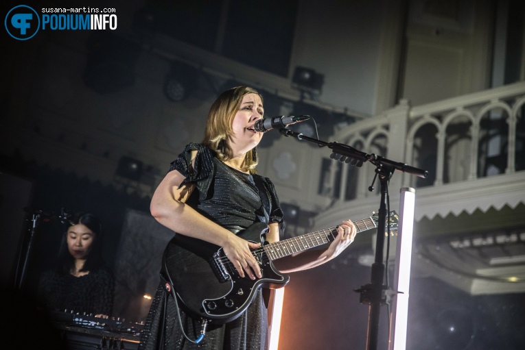 Foto Katie Harkin in Paradiso op 19 februari 2020 op Podiuminfo. Foto ...