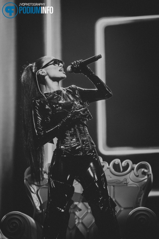 Foto Yade Lauren in AFAS Live op 3 september 2022 op Podiuminfo. Foto 3 ...