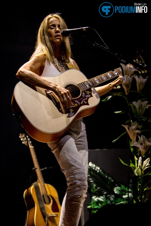 Foto Heather Nova in Paradiso op 5 oktober 2022 op Podiuminfo. Foto 2 ...
