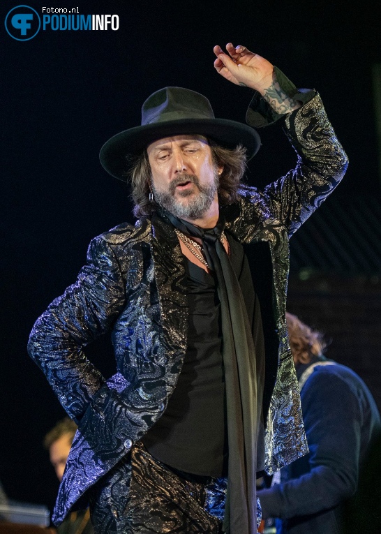 Foto The Black Crowes in AFAS Live op 3 oktober 2022 op Podiuminfo ...