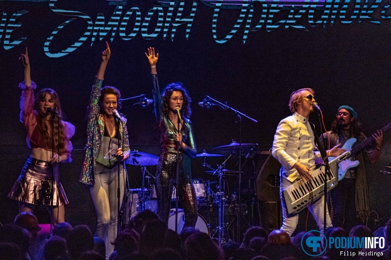 Foto Dr Justice & The Smooth Operators in Q-Factory op 3 november 2022 ...