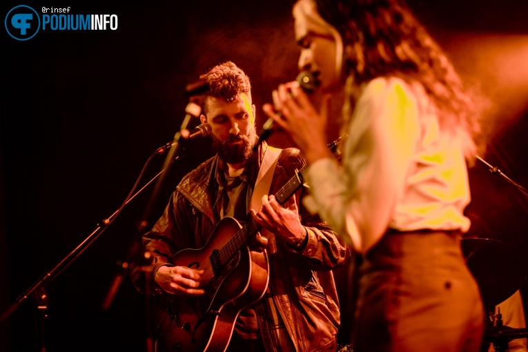 Foto néomí in Paradiso op 7 mei 2023 op Podiuminfo. Foto 11 van 12.