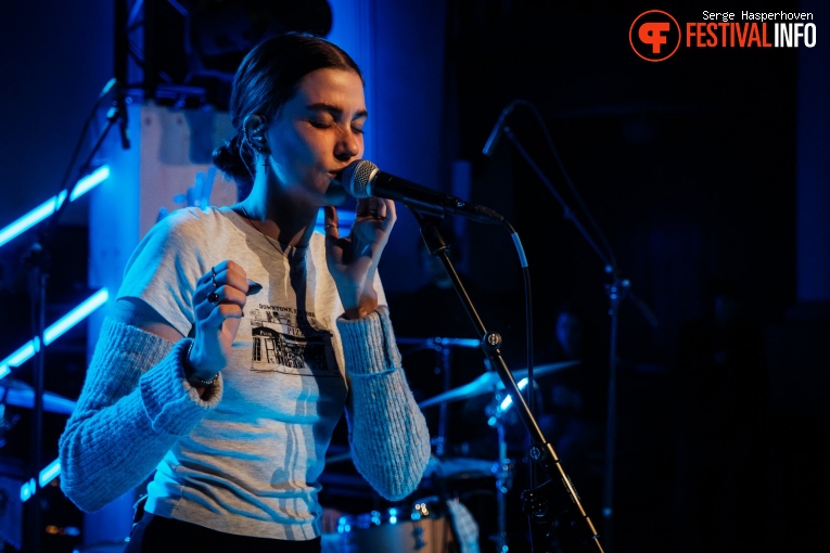 Dottie Andersson op Eurosonic Noorderslag 2024 - woensdag foto op ...