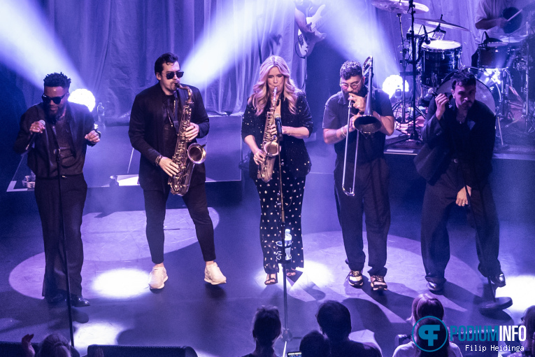 Foto Candy Dulfer in Luxor Live op 8 december 2024 op Podiuminfo. Foto 4 van 9.