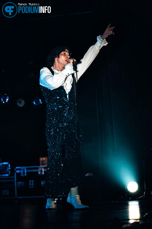 Foto Spencer Sutherland in Melkweg op 8 februari 2025 op Podiuminfo ...