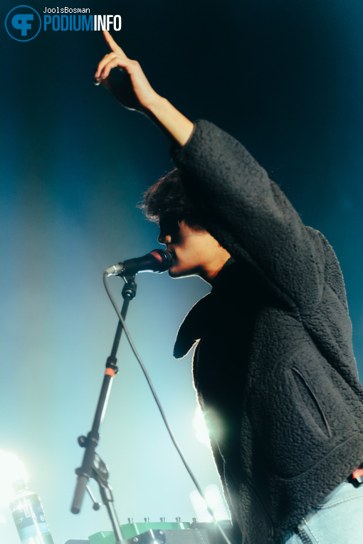 Foto Boywithuke in 013 op 13 februari 2025 op Podiuminfo. Foto 8 van 23.