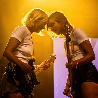 The Beaches terug naar Nederland en België met 'No Hard Feelings' tour ...