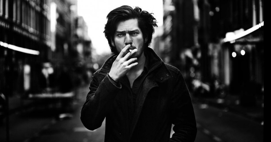 Maarten Heijmans & Band brengt ode aan Ramses Shaffy op tour door ...