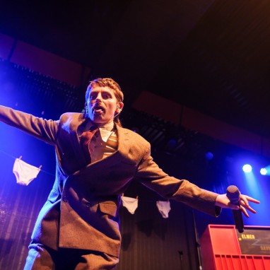 Elmer sluit 2024 af met 'Old and New Spektakel Festival' in Paradiso ...