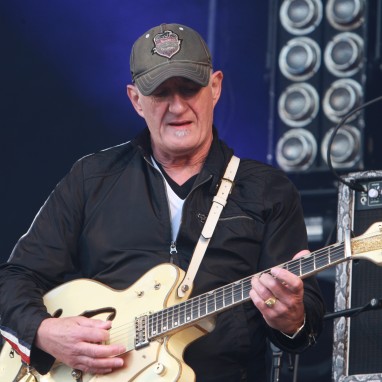 Eerste namen voor Bluesrock Tegelen met o.a. Jan Akkerman, Danny Vera ...