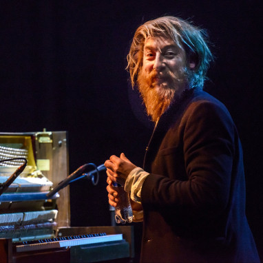 Joep Beving doet negen zalen aan in de Lage Landen met nieuwe 'Liminal ...