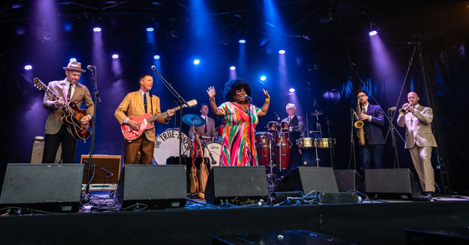 Gratis Red Roots Festival in Enschede maakt line-up compleet met o.a. Michelle David en MELL VF ...