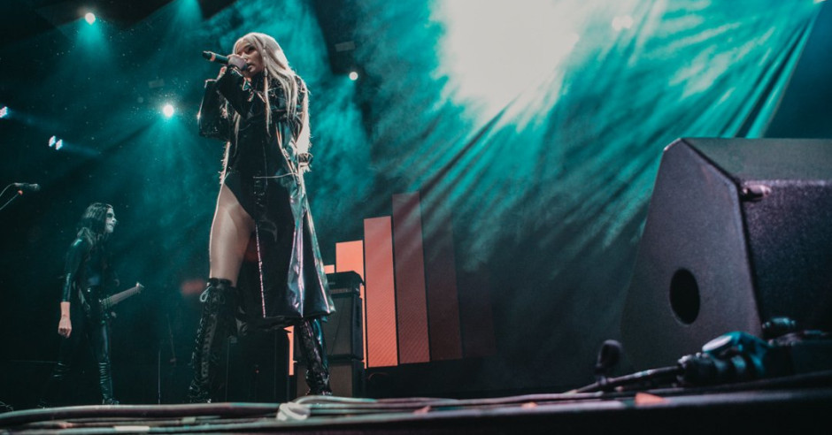 Poppy komt met 'Constantly Nowhere' tour naar AB en Headbangers Parade ...