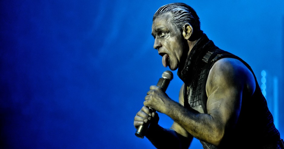Rammstein-frontman Till Lindemann voor eigen concert volgend jaar naar ...