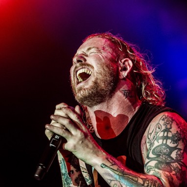 Slipknot frontman Corey Taylor ook op 18 november naar 013 | Nieuws op ...
