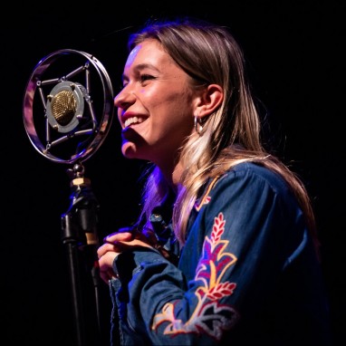 Sam & Julia, Austin Lucas, The Calicos, Jesse Malin en meer naar ROOTZZ ...