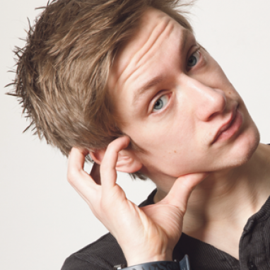 Daniel Sloss brengt gloednieuwe show 'Bitter' naar Carré | Nieuws op ...