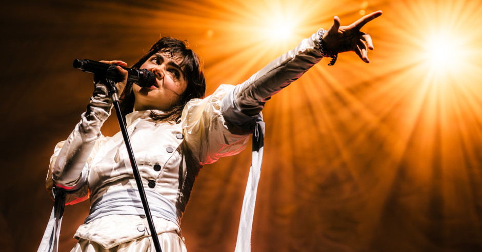 The Last Dinner Party - 01/03 - AFAS Live - concert review ...