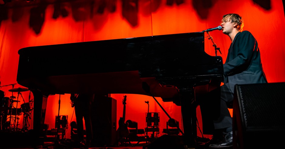 Tom Odell deze zomer voor grootste Nederlandse show tot nu toe naar ...