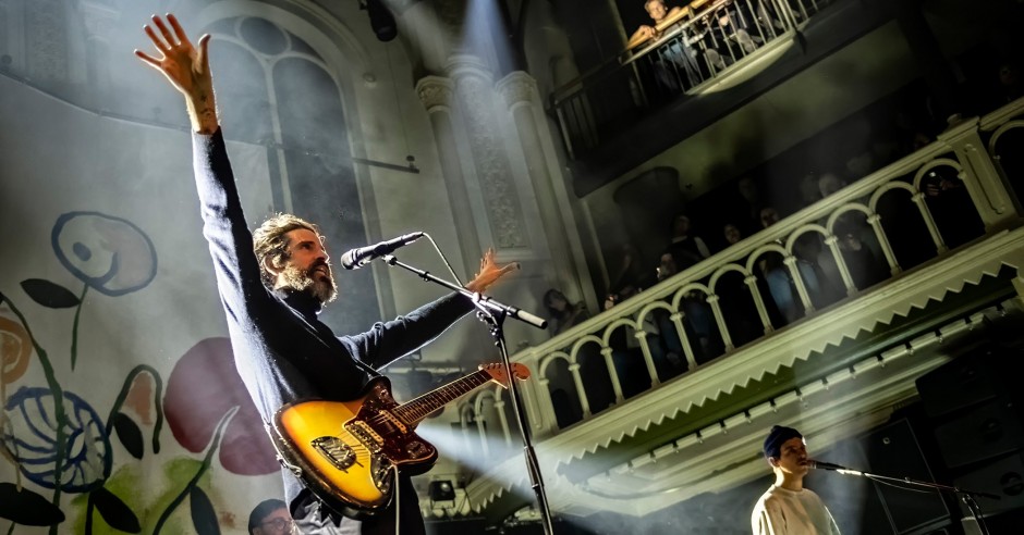 Devendra Banhart met nieuw album 'Flying Wig' op tour | Nieuws op ...