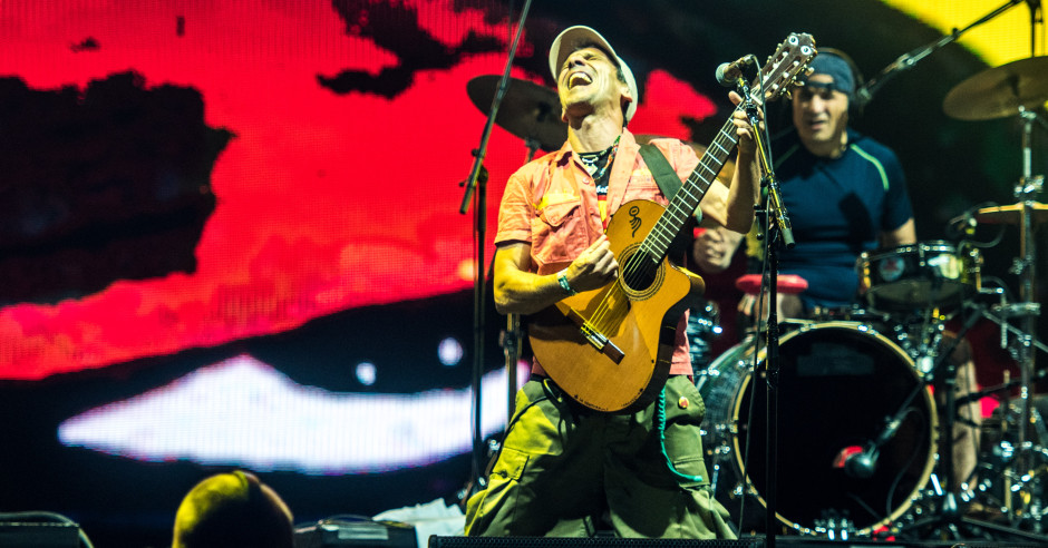 Manu Chao met 'Ultra Acoustic Tour' naar Genk, Nijmegen en Groningen ...