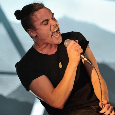 Alex Vargas komt naar Nederland voor 8 concerten (o.a. Grand Theatre ...